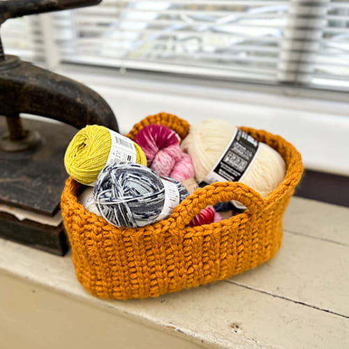 Free Cozy And Chunky Crochet Basket Pattern